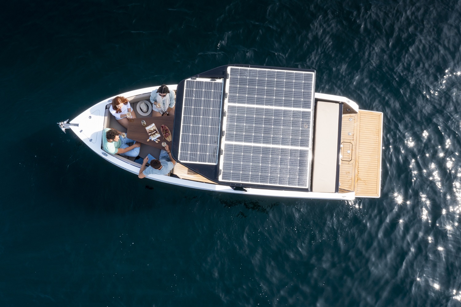 Nuevos barcos eléctricos-solares LASAI – SKIPPERMAR
